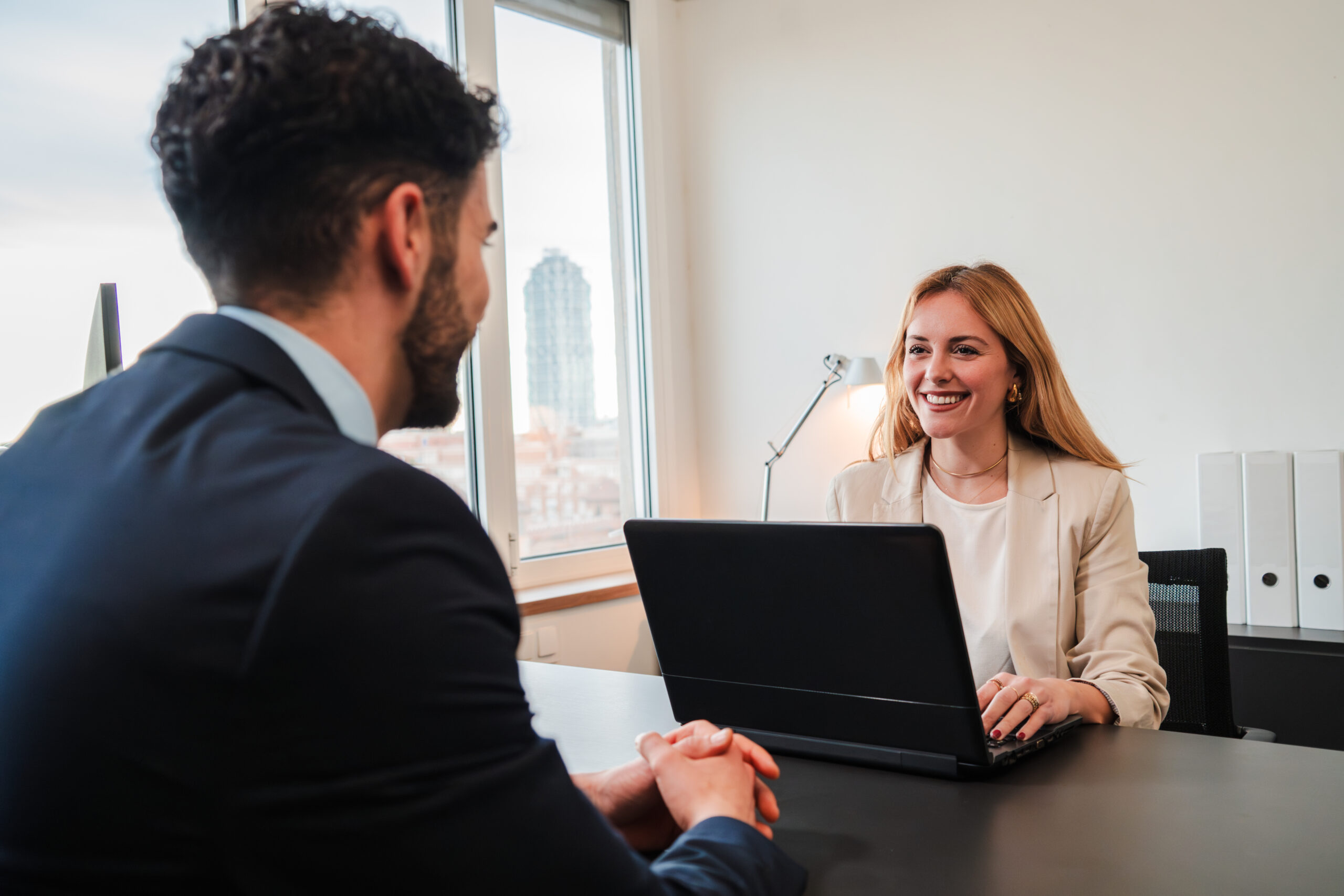 Como encontrar emprego em Portugal em 2026: o guia mais completo para quem quer dar o próximo ...